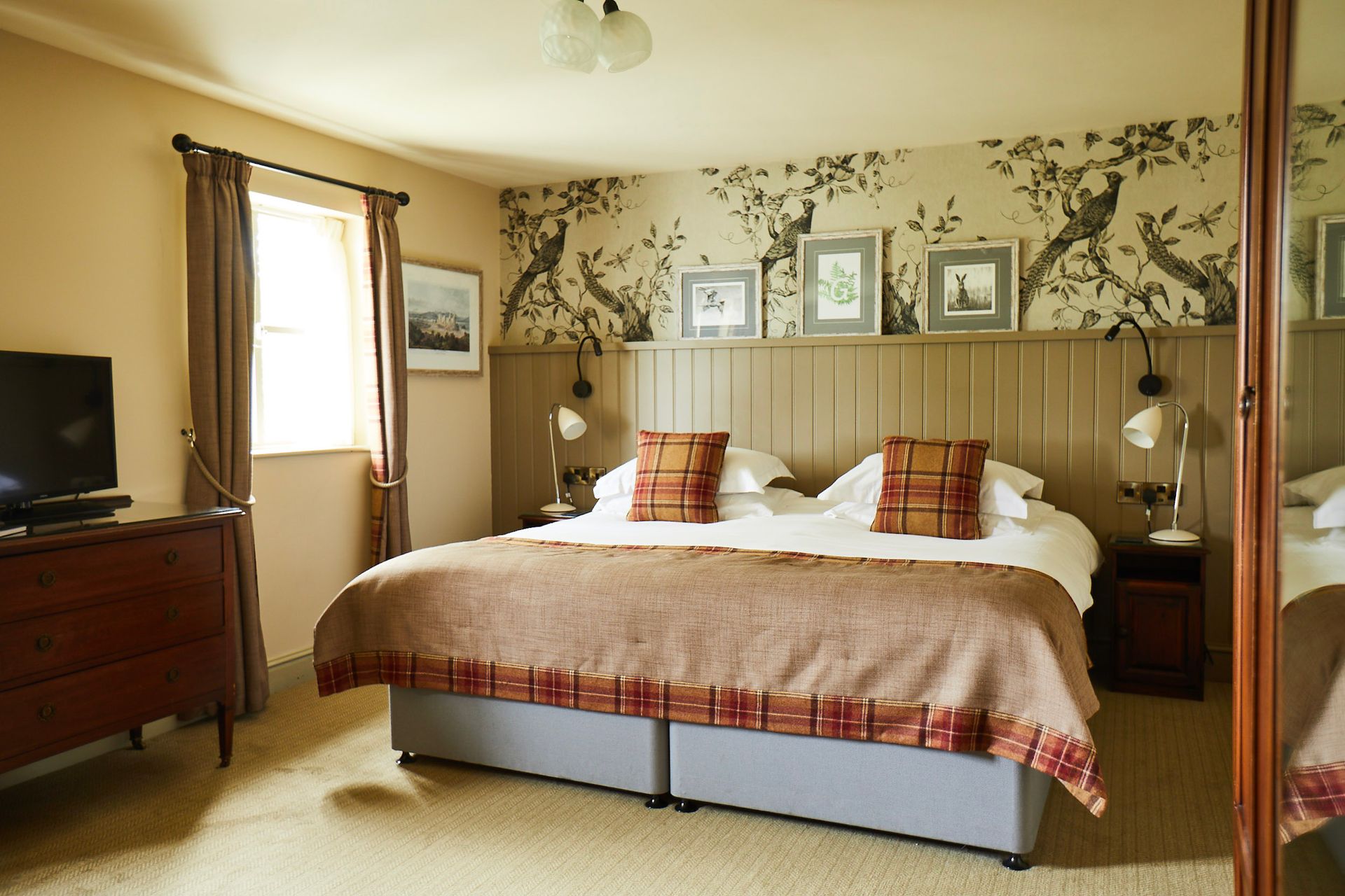 The Groes Inn I Best Hotel in Conwy with scenic countryside views